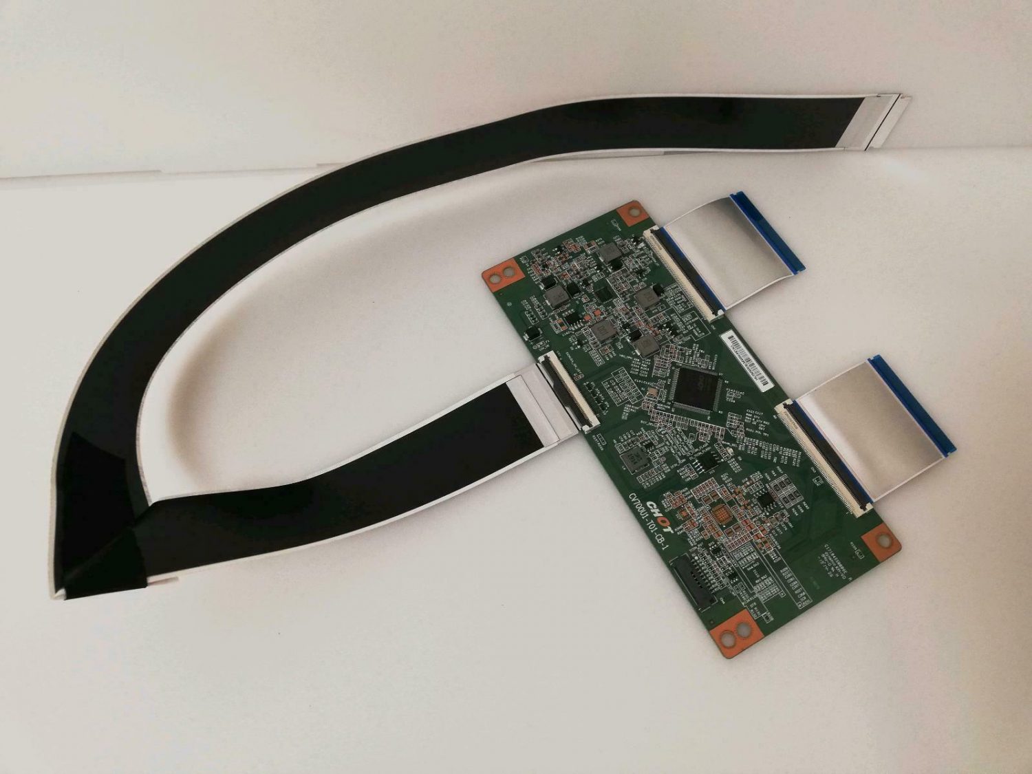 T-CON Board CV700U1-T01-CB-1 Philips 70PUS8535/12 | Klauser HiFi und ...